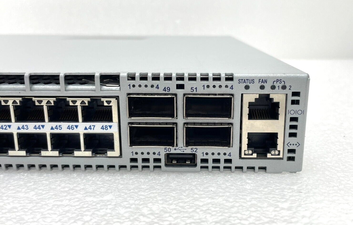 Arista DCS-7050T-64 48 Port RJ45 1/10GBASE-T 4x QSFP+ Switch 7050T-64 ...