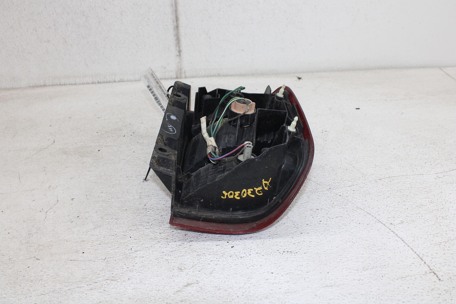 Tail Light Assembly Left QTR MTD DRIVER SIDE 4DR-SUV OEM NISSAN ...