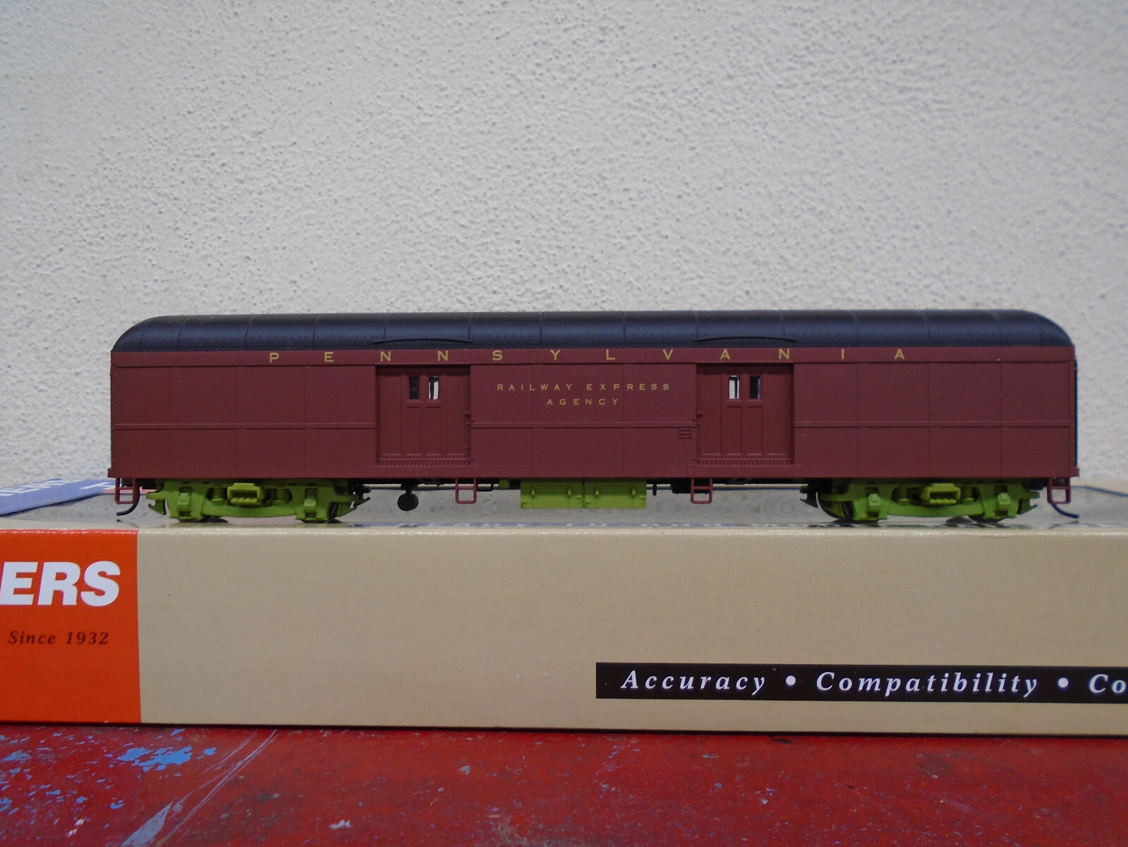 Walthers Pennsylvania B60b Baggage Car July 1939 - June 1941 HO 932 ...