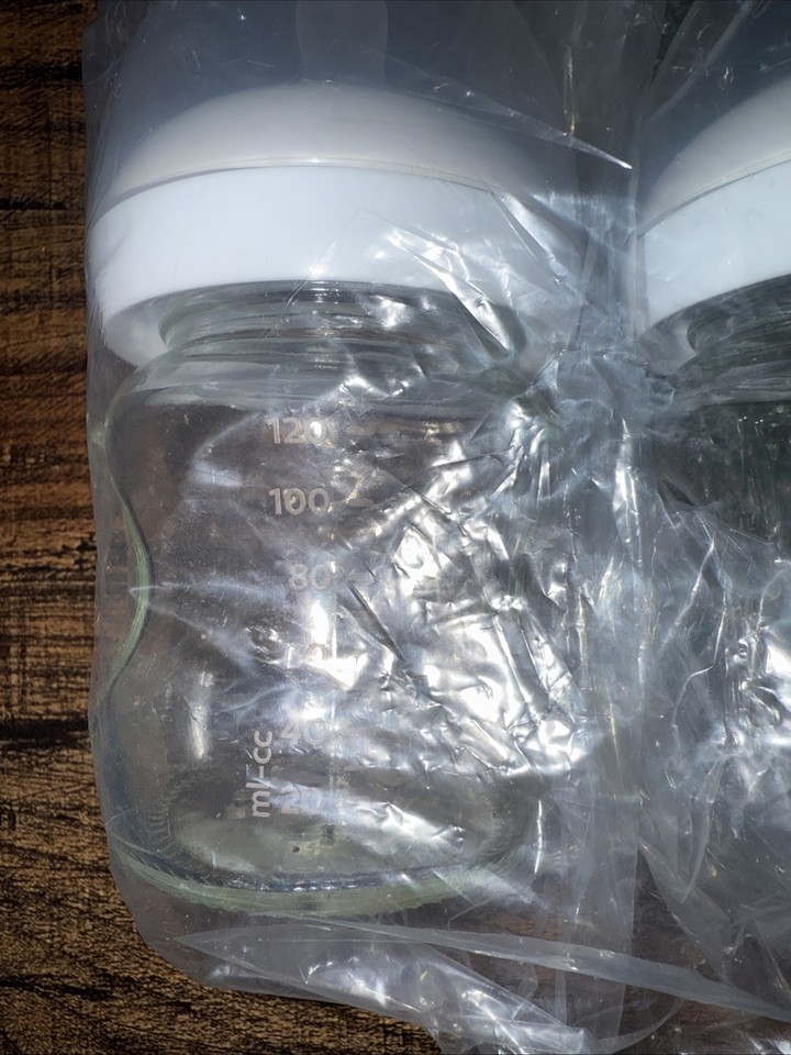 4 Philips Avent Natural Response Glass Baby Bottles 8oz Each And One ...