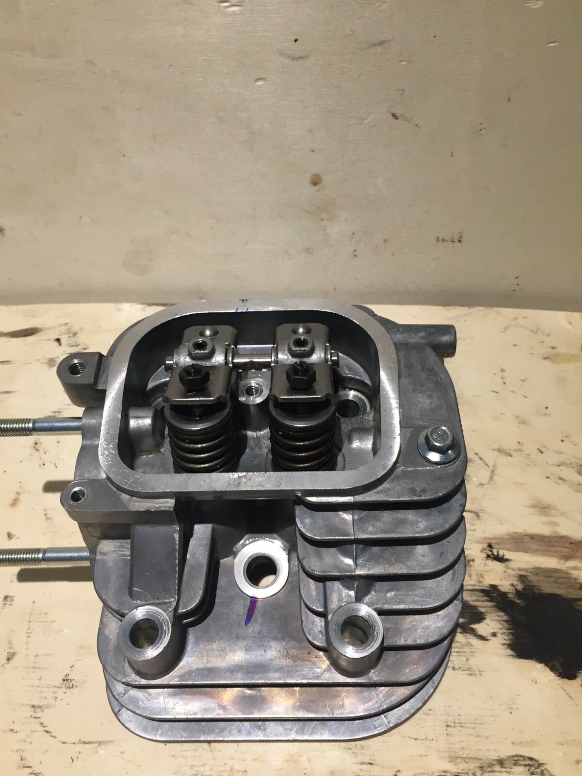 Predator 670 cc 22hp 61614 New OEM RT Right Cylinder Head with Gasket ...