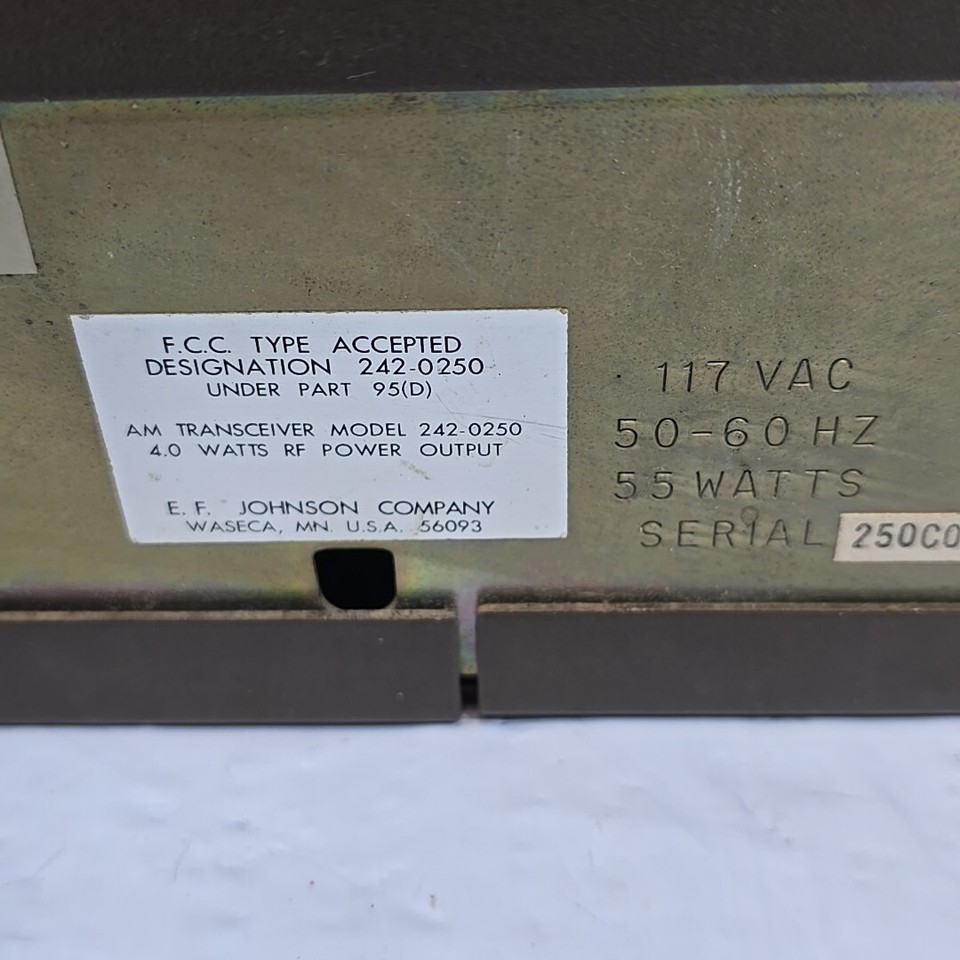 Johnson Messenger 250 Solid State 23 Channel Transceiver Base 50TH ...