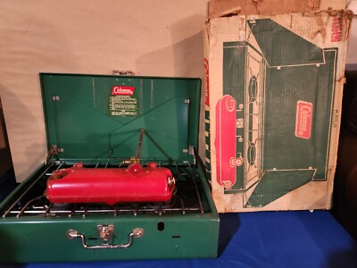 Vintage Coleman Model 413G Two Burner Green Gas Camp Stove 77 | eBay