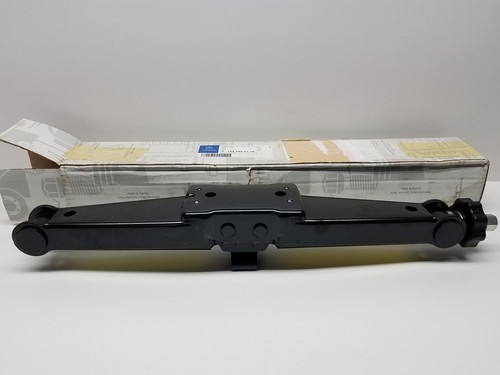 NEW GENUINE MERCEDES BENZ JACK ASSEMBLY OEM PART # A 1645800118 | eBay