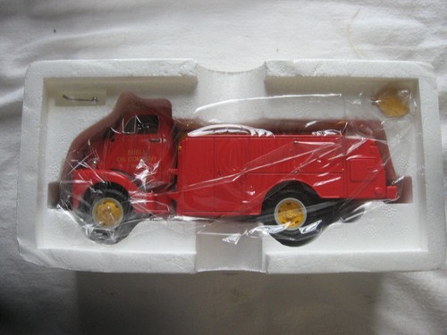 OLD NEW STOCK FIRST GEAR 1952 GMC SHELL FUEL TANKER 1:34 | eBay