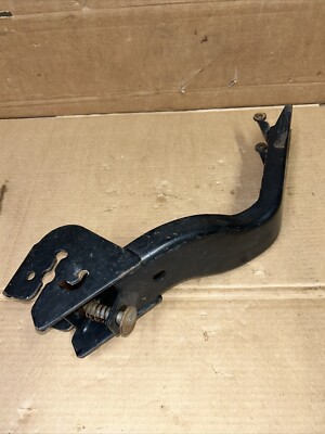 John Deere GT235 325 335 345 GT262 GT275 LawnMower Bagger Mount Post ...