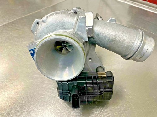 Turbolader 8513635 BMW 2.0D 11658513635 218D X1 X2 11658513636 F45 F46 ...