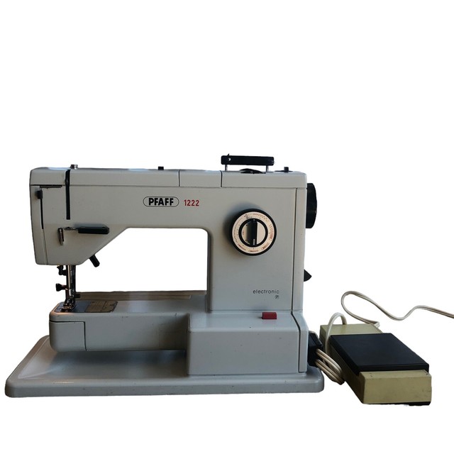 PFAFF 1222 Sewing Machine With Walking Foot and Accessories for sale ...
