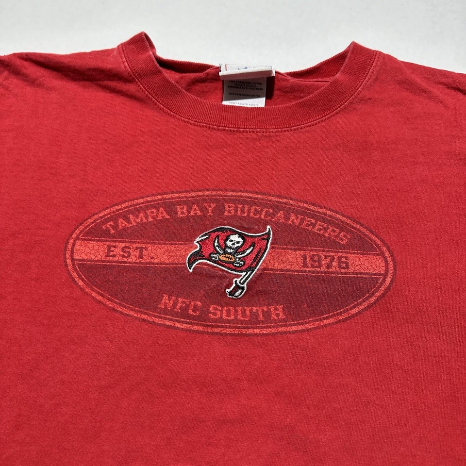 Vintage Tampa Bay Buccaneers T-Shirt Men Size L NFL Football Red ...