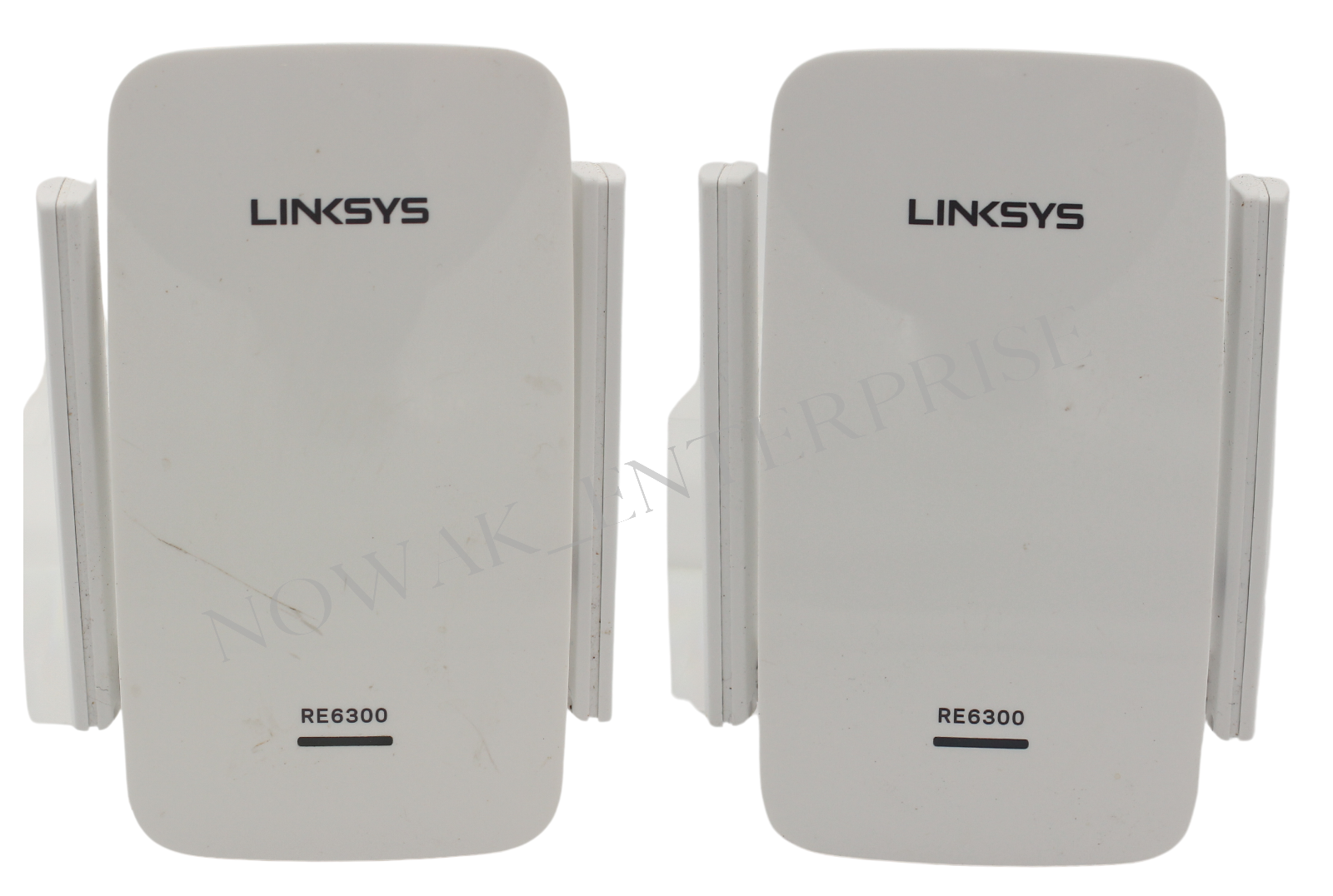 LOT OF 2 LINKSYS RE6300 AC750 750 Mbps Dual-Band WiFi 5 Extenders 1000 ...
