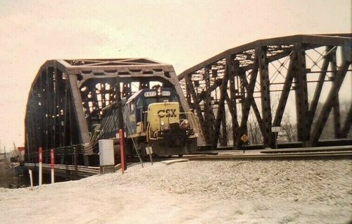 DP13 Train Slide ENGINE LOCOMOTIVE CSXT 8472 Blue Island Illinois with Trestles | eBay
