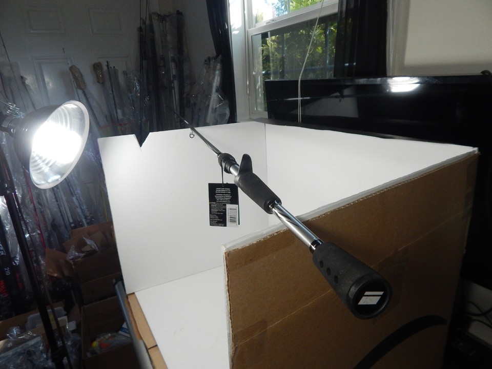 ABU-GRACIA 7ft. VENGEANCE CASTING ROD,Graphite 24 ton,Med 8-17 Line ...