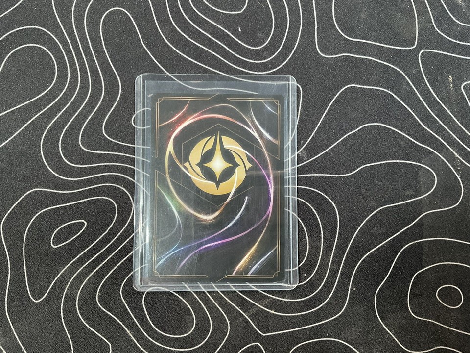 R Madam Mim - Elephant 44/204 Super Rare Shimmering Skies Disney ...