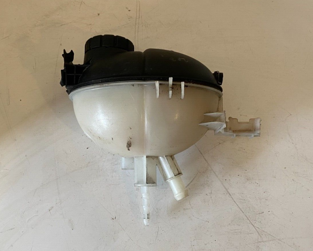 MERCEDES C CLASS W204 COOLANT BOTTLE A2045000749 | eBay