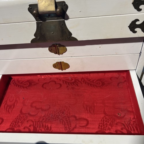 Large VTG Asian Carved Shell Red Velvet Hand Painted White Lacquer ...