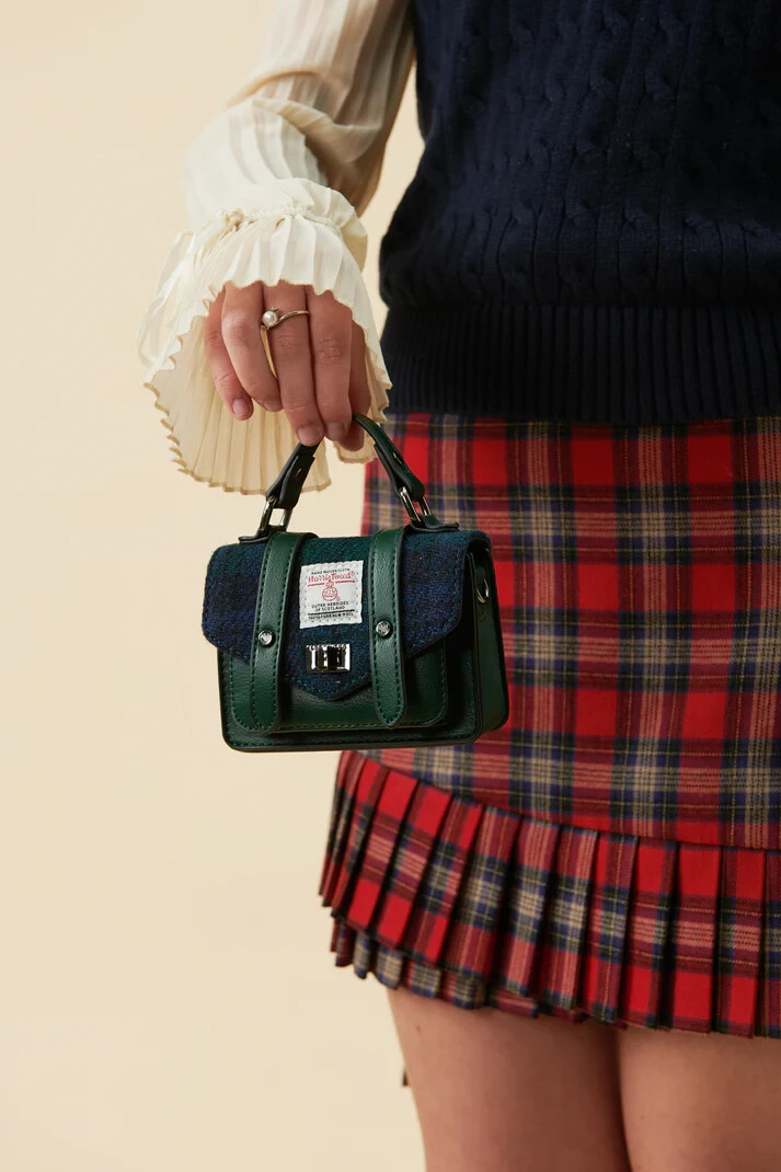 Islander Edinburgh Wee Satchel | eBay