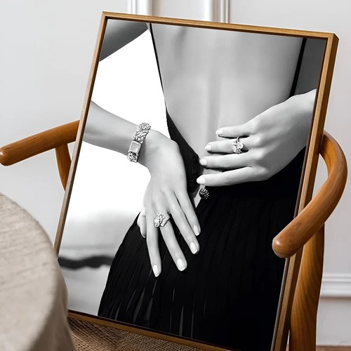 Luxury Style Glamour Poster, Elegant Woman Jewelry Black&White Fashion ...