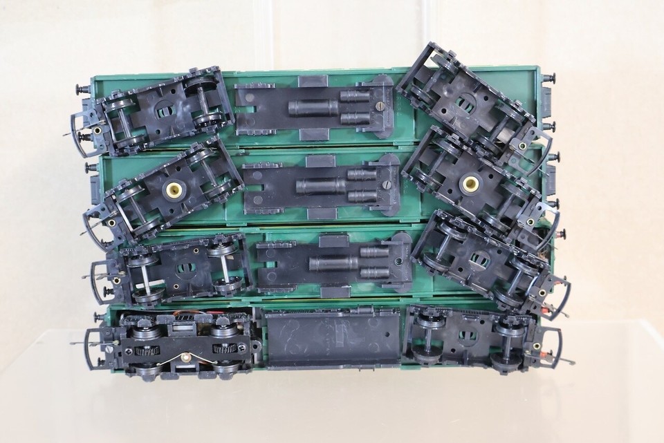 HORNBY R157 BR GREEN CLASS 101 DMU DIESEL LOCOMOTIVE 4 CAR SET om | eBay