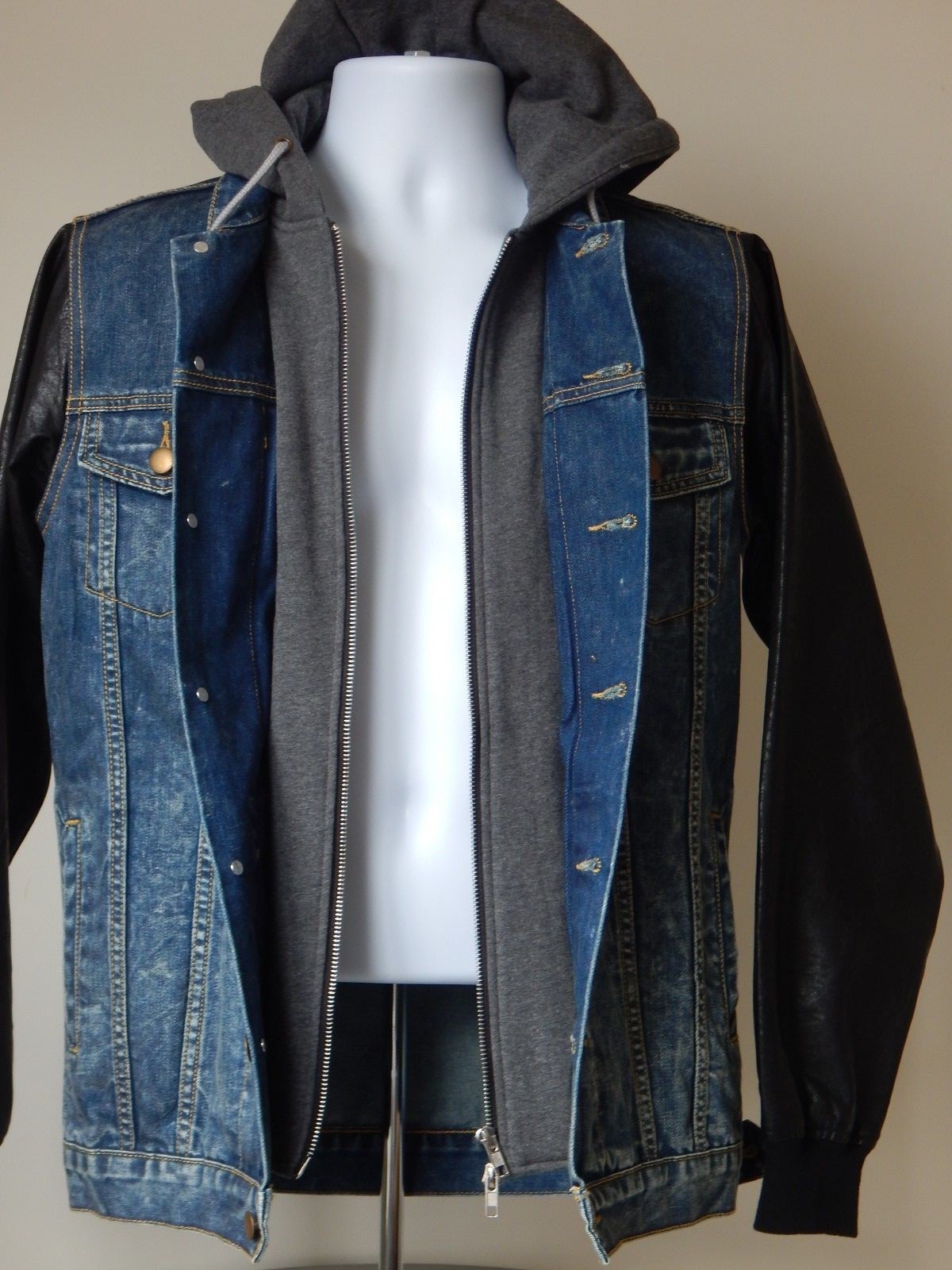 NWT KINETIX Men’s Casual Mixed Media Crescent Hooded Jean Jacket Size S ...