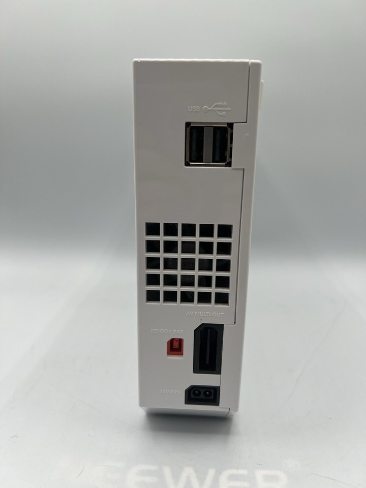 Nintendo Wii White GameCube Compatible Console with Controller and ...