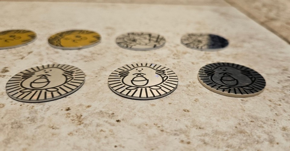 1999-2000 Gold Pikachu Chancy Meowth Pokemon TCG Coin - Lot Of 8 | eBay