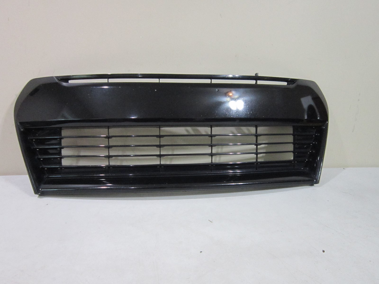 TOYOTA COROLLA 2014-2016 FRONT BUMPER LOWER GRILLE 53102-02210 OEM | eBay