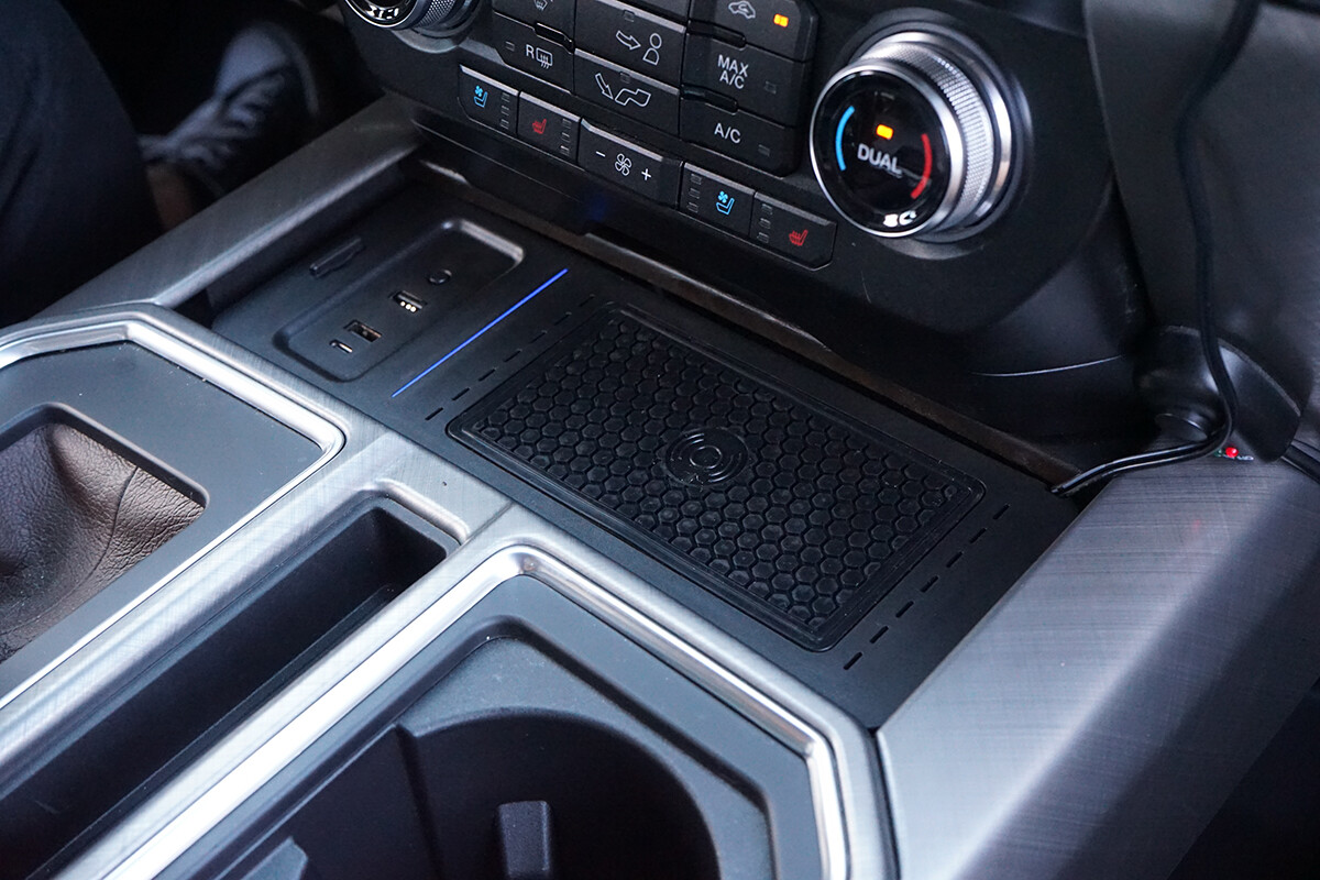 1 Set Wireless Charger 10W 12-24V Fast Charging Dual USB For Ford F150 ...