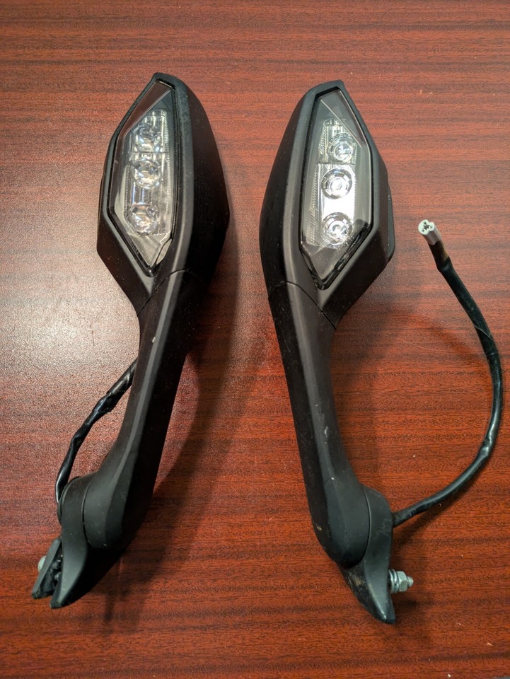 2020 YAMAHA R6 RIGHT AND LEFT SIDE MIRRORS OEM #2313 | eBay