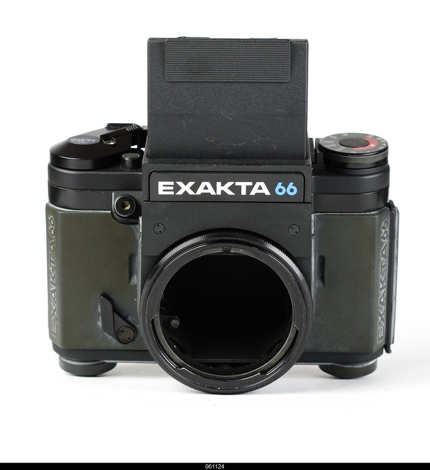 Exakta 66 Mod 2 Camera with Schneider-Kreuznach Variogon M 5.6/140-280 ...