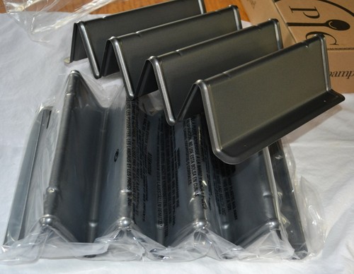 Pampered Chef New~ V-SHAPED BAKING PAN SET ~ DIY Vegetable Chips ~ Taco ...