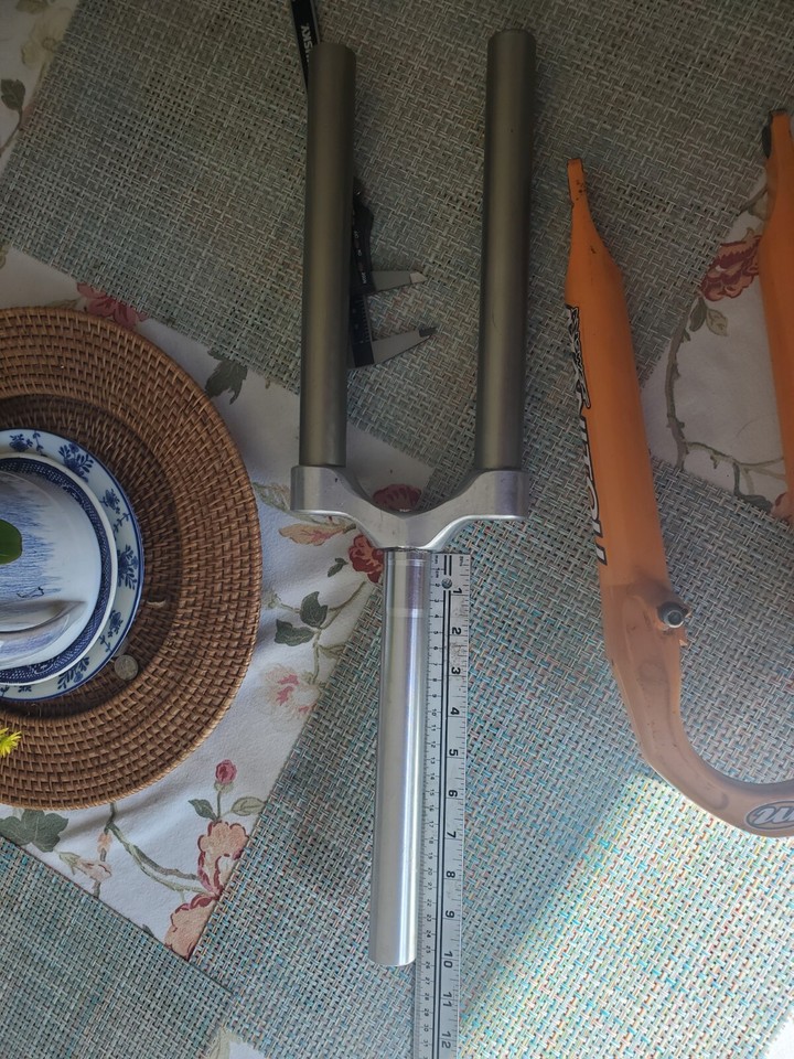 Vintage Manitou Spyder R 26" QR Suspension Fork 10 inch steerer 1 1/8 ...