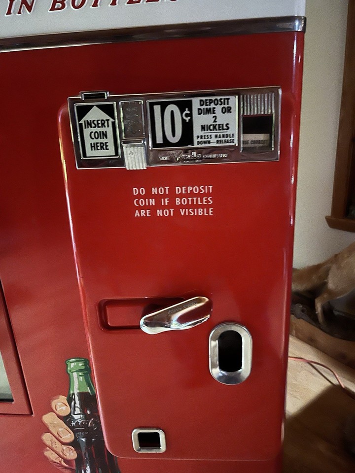 Beautifully restored Vendo -81 coke machine. | eBay