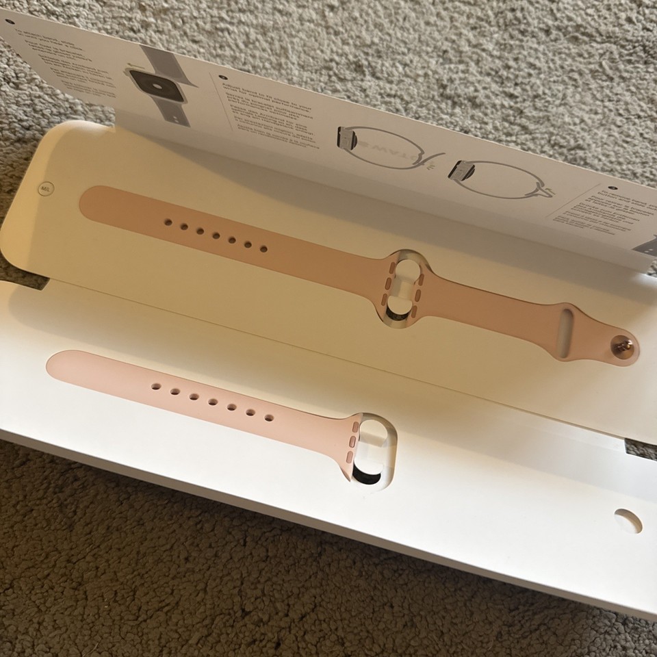 Genuine Apple Sport Band, Red, 40mm, RRP £45, S/M & M/L Bargain | eBay