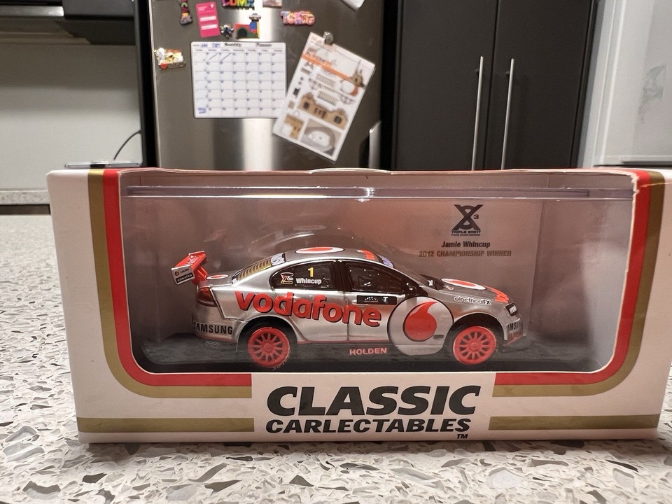 Classic Carlectables 2013- Jamie Whincup- Holden VE Commodore- Team ...