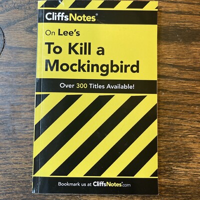 On Lee's To Kill a Mockingbird Cliffs Notes PB book study guide college ...
