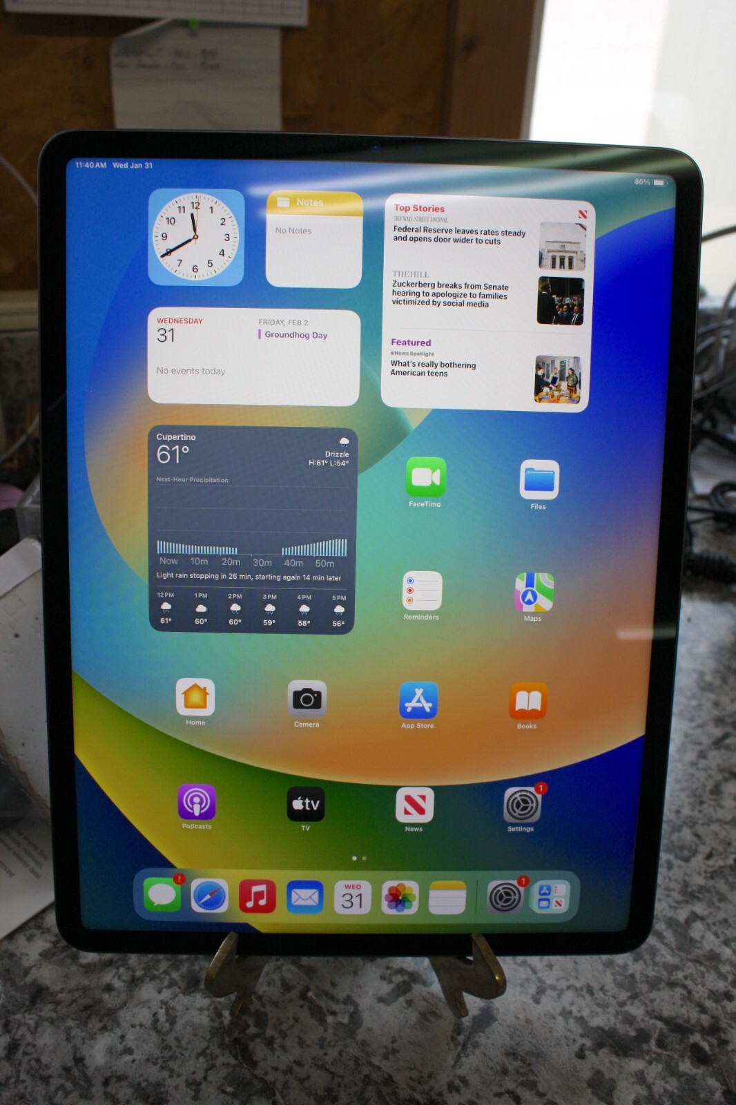 Apple iPad Pro 5th Gen 128GB, Wi-Fi, 12.9 in - Space Gray MHNF3LL/A ...