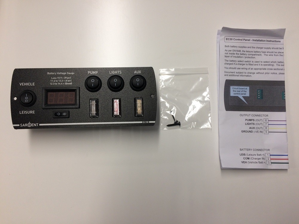 Sargent EC30 12v Control Panel With Battery Level Caravan/Motorhome ...