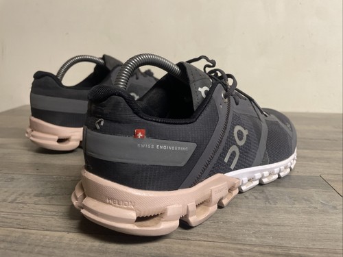 On Cloud OC Cloudflow Grey Athletic Running Sneakers Shoes Women's Size ...