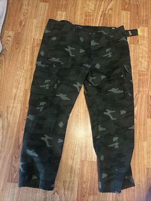 Lee Men's Wyoming Relaxed Fit Cargo Pant Size 38 Waist And 29 Inch ...