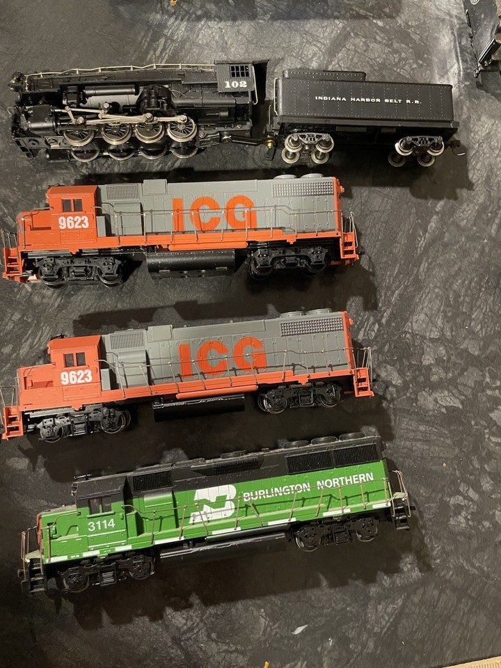 Set Of 23 Vintage Model Train Engines And Cars HO Scale As Is | eBay
