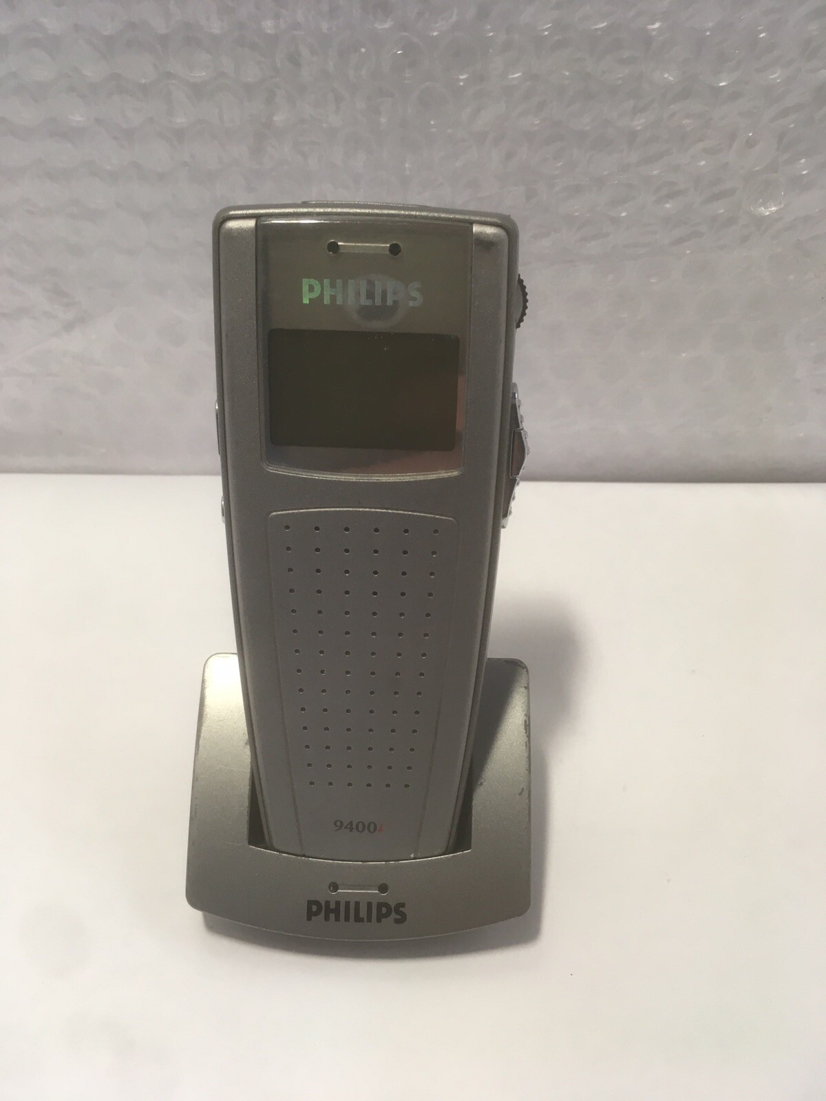 + Philips 9400i digital recorder with 9110 base, USB Chargeable, NO AC ...