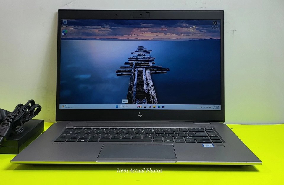 Excellnet HP Zbook Studio G5 15." i7 8850H 256GB SSD 16gb P1000 GPU win ...