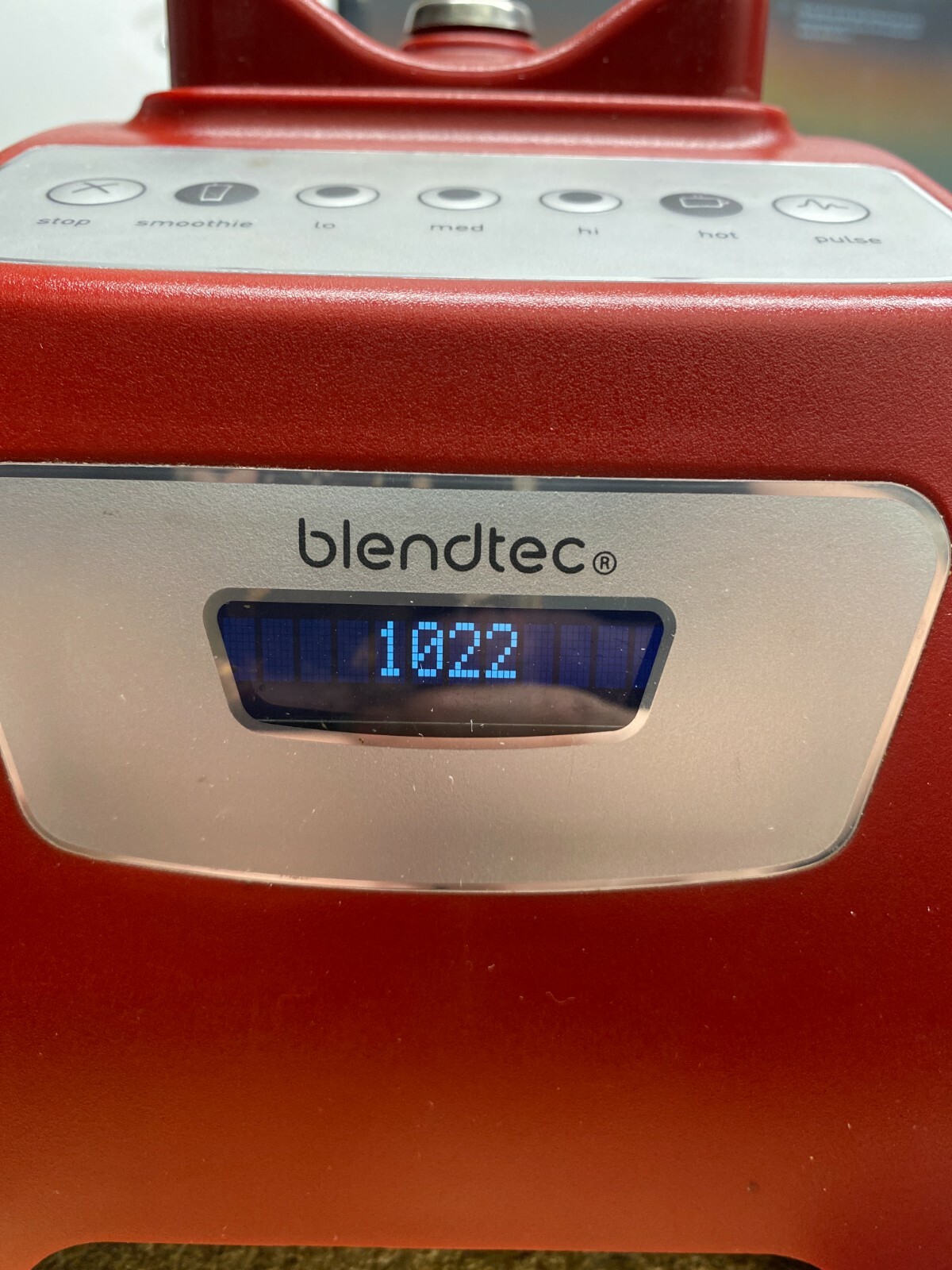 Blendtec Classic 570 Blender Base, 3.0 Horsepower Motor, Red, Model ...