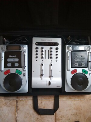 Consolle Numark Axis 2 Deck + Mixer Matrix + borsa trasporto originale ...