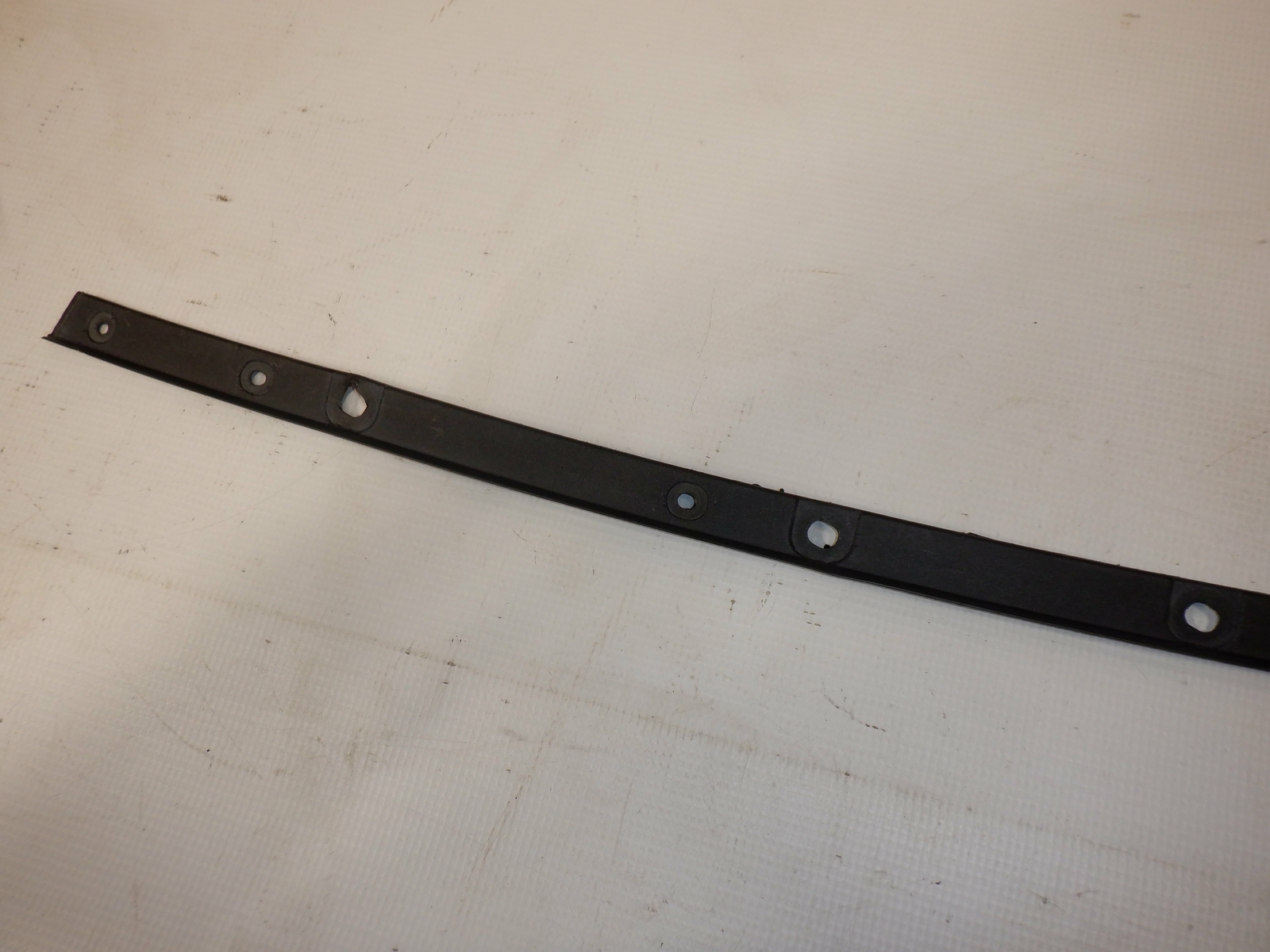 2010-2015 Chevy Camaro Bumper Trim LH 92238867 OEM | eBay