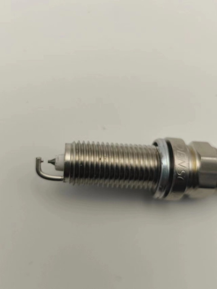 Set of 6 Denso 22401-EW61C Iridium Spark Plugs for Nissan Infiniti ...