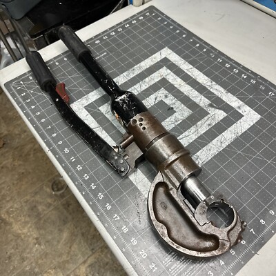 Crimpers - Burndy Y750hsxt