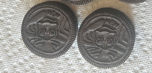 Pokémon Oreos, Full Set of 16, Includes 2 Rare Mew | eBay