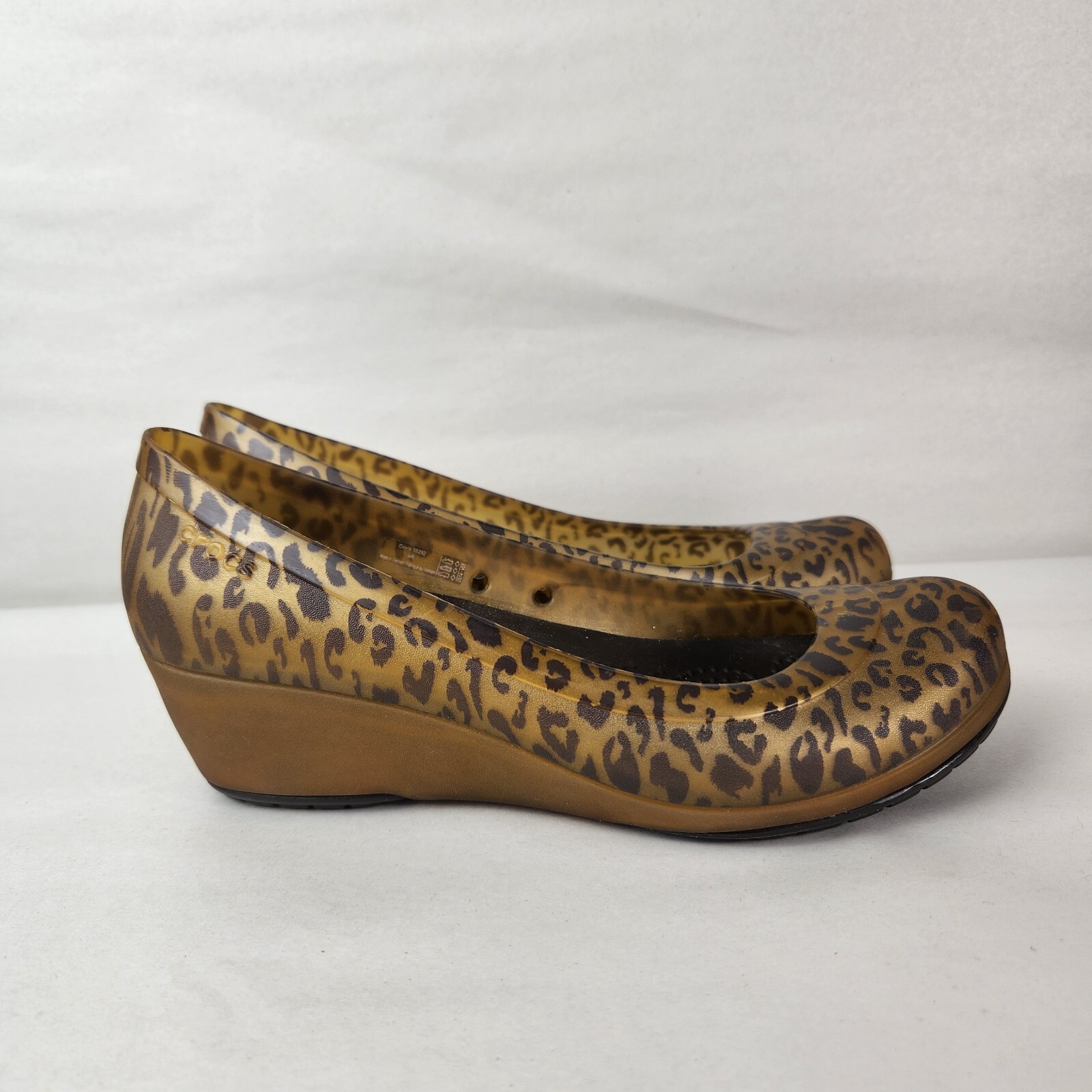 Crocs Women's Shoes Carlisa Animal Print Wedges Size 6 - Gem