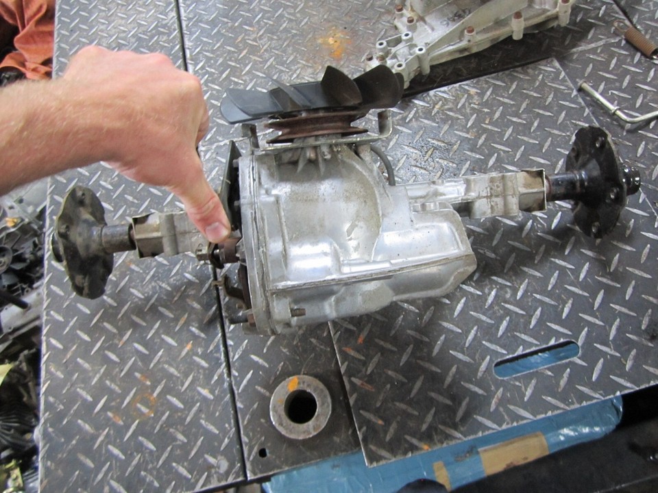 CRAFTSMAN HUSQVARNA GTH HYDRO GEAR TRANSMISSION TRANSAXLE 192587 / ...